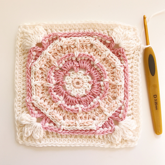 Ravelry: Octa-Granny Square pattern by Joy Clements