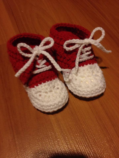 Ravelry: Sneaker Slippers pattern by Roxann Skvarj-Stetzer