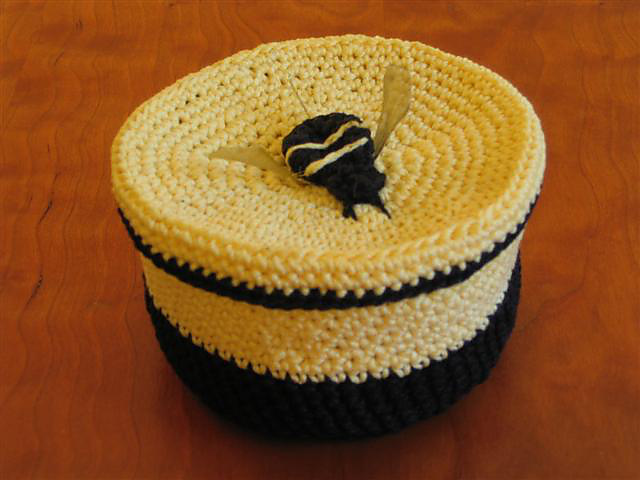 Ravelry: Bumblebee Box pattern by Sharon Silverman