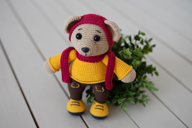 Ravelry: Bear Sam toy pattern by CrochetStoryShop