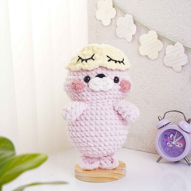 Ravelry: Sleepy Seal pattern by Jeff Ratlis