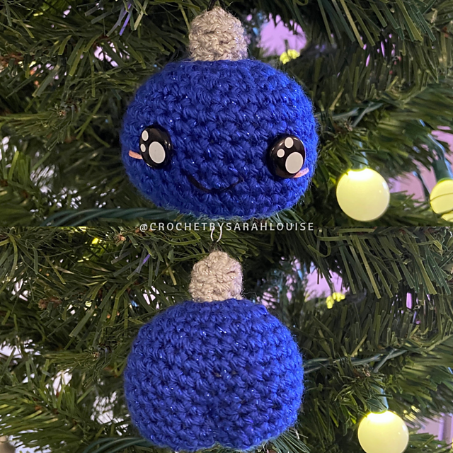 Ravelry: Christmas Tooshie pattern by Sarah Townsend