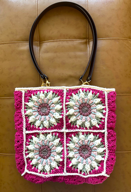 Ravelry: Victorian Tote Bag pattern by Crocheted Bean