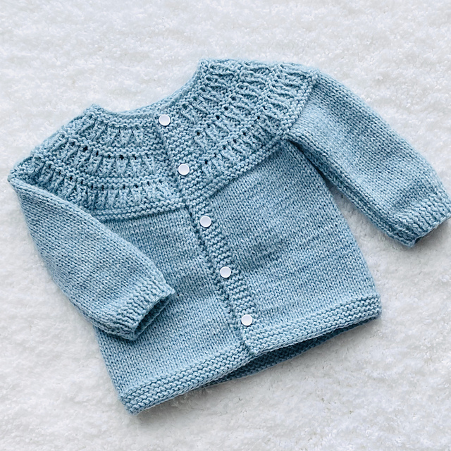 Ravelry: Samuel knit baby cardigan pattern by Sara Quinta