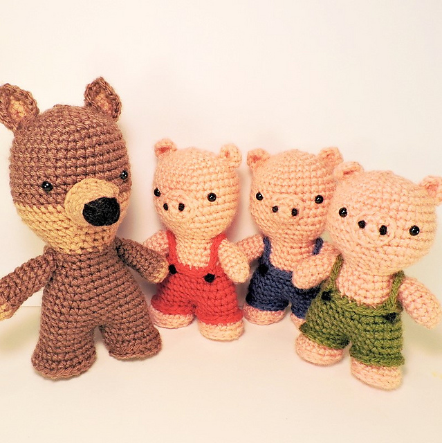 Ravelry: Three Little Pigs and The Big Bad Wolf Amigurumi pattern by ...