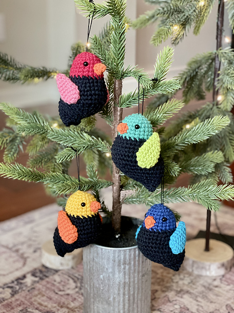 Ravelry: Calling Birds pattern by Jennifer Percival