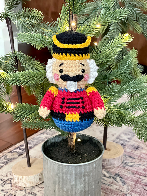 Ravelry: Nutcracker Ornament pattern by Jennifer Percival