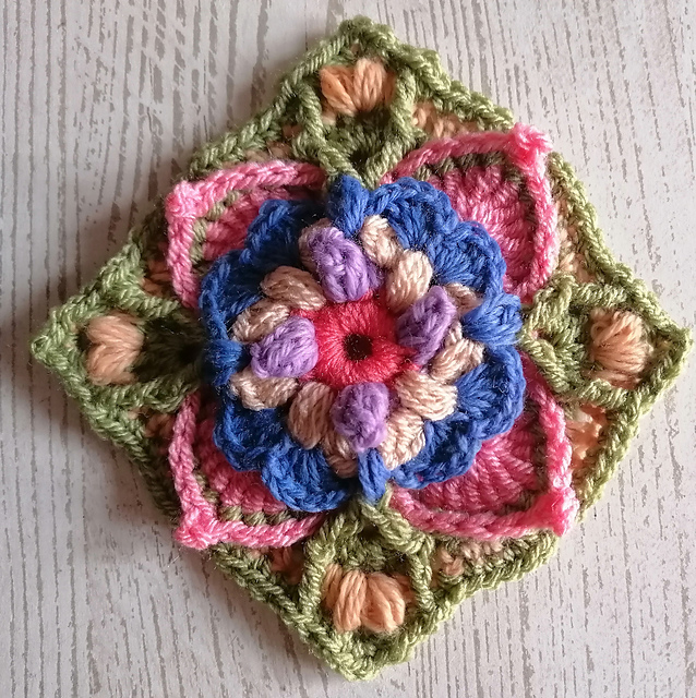 Ravelry: Crochetulla55's Janey Square