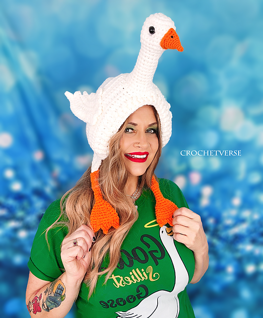 Ravelry: Porch Goose Hat with Accessories pattern by Stephanie Pokorny