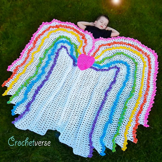 Ravelry: Angel Wings Afghan pattern by Stephanie Pokorny