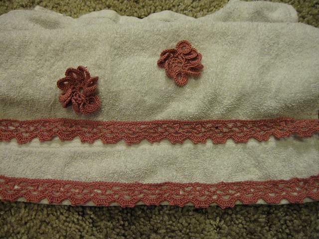 Ravelry: Bath Towel Edging pattern by The Spool Cotton Company