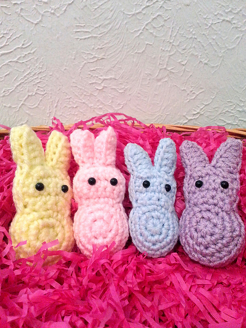 Ravelry: Easter Bunny Peeps pattern by Evonne Umbel