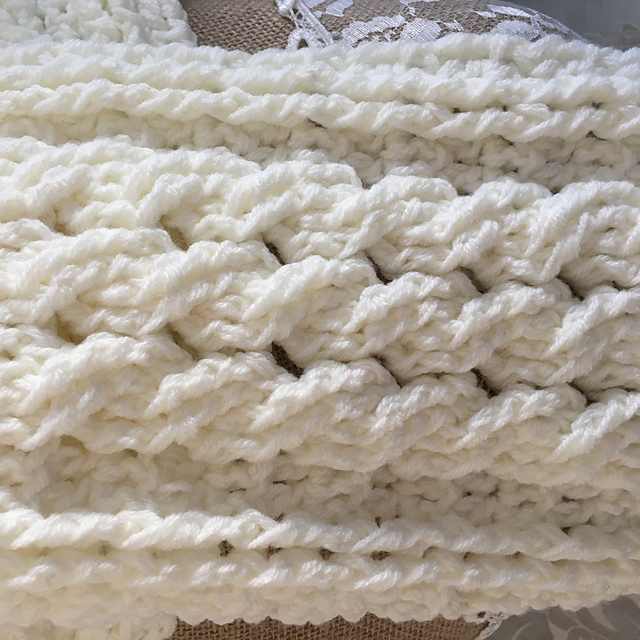 Ravelry: Wynters Cable Scarf pattern by michelle cullen