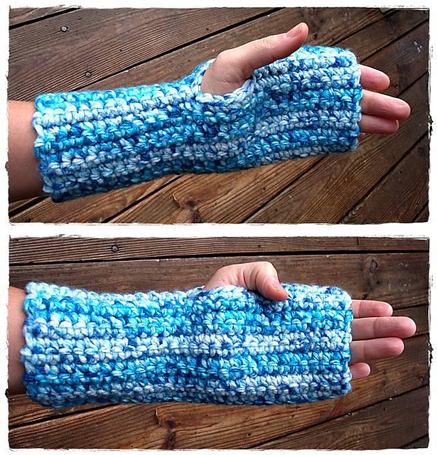 Ravelry: Simple Fingerless Mitts pattern by Martina Gardner