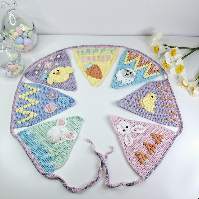 Ravelry: Spring Bunting pattern by Lisa Hooper