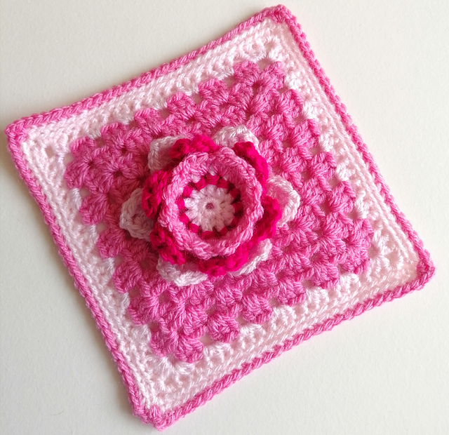 Ravelry: Triple Petal Flower pattern by Lisa Hooper