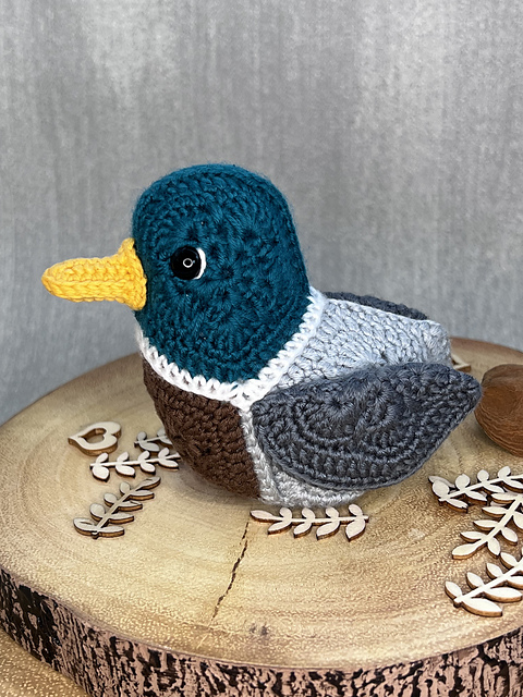Ravelry: Mini African Flower Duck pattern by Sarah Barratt