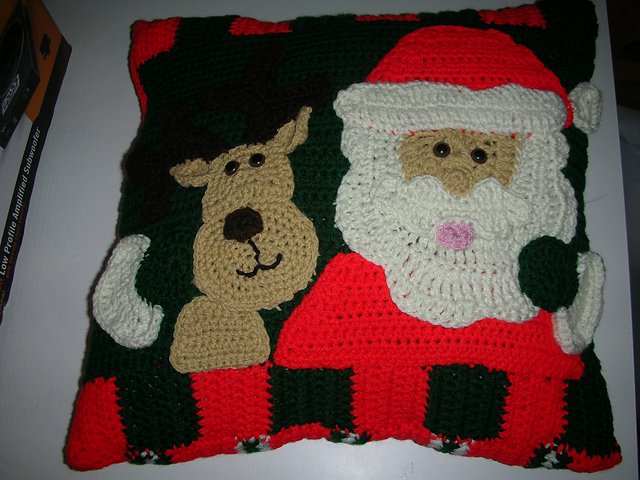 Ravelry: Santa Pillow pattern by Maggie Weldon