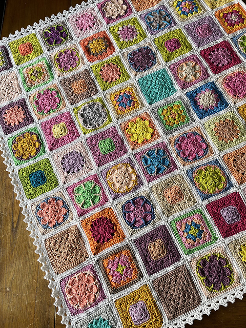 Ravelry: Spring Mix Blanket pattern by Rachele Carmona