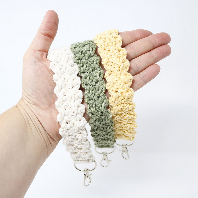 Ravelry: Every Day Wristlet Keychain pattern by Cyprianne Nolan