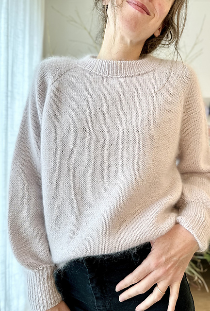 Ravelry: Grace Sweater pattern by Dorothy Offeciers