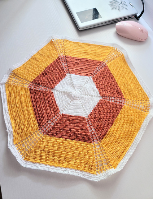 Ravelry: Chicken Feed Doily pattern by Alicia LaFontaine