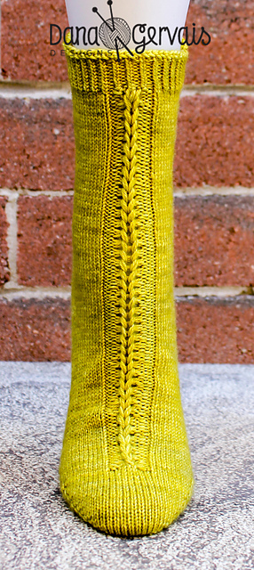Ravelry: Plaited pattern by Dana Gervais