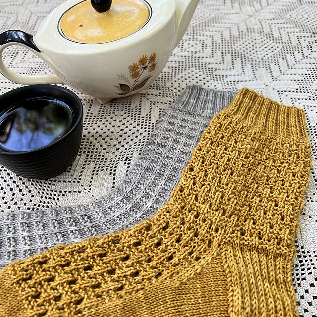 Ravelry: Prairie Field Socks pattern by Dana Rae Makes