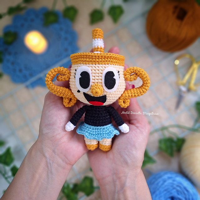 Ravelry: Ms. Chalice (chibi version) pattern by Danielle Magalhães