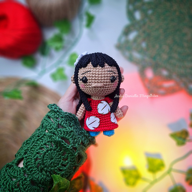 Ravelry: Lilo (red dress) pattern by Danielle Magalhães