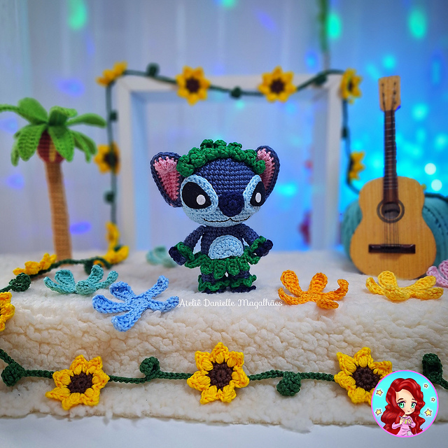 Ravelry: Stitch (hawaiian outfit) pattern by Danielle Magalhães