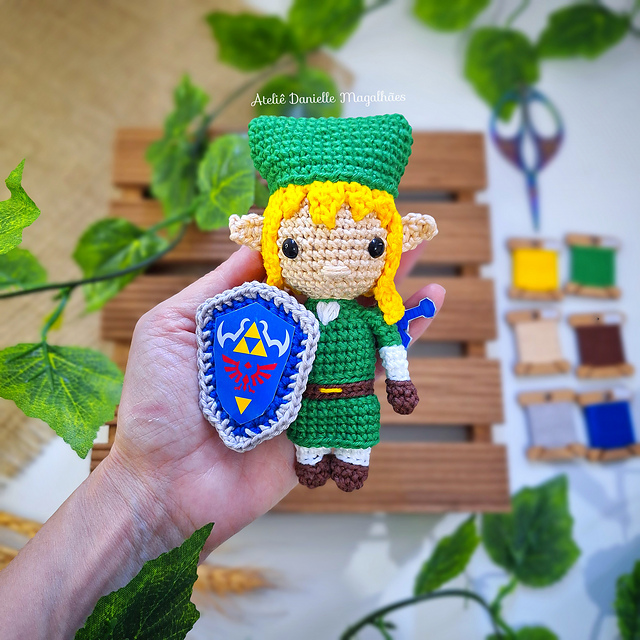 Ravelry: Link from The legend of Zelda pattern by Danielle Magalhães