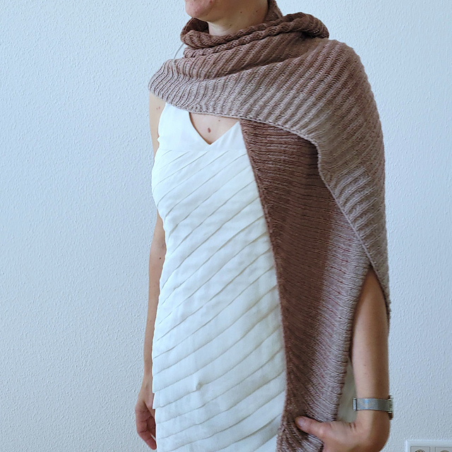 Ravelry: Cardiida Shawl pattern by Ani Knits
