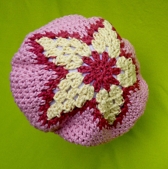 Ravelry: DarleenHopkins' Flower Tam
