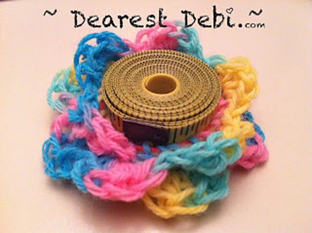 Ravelry: Tape Measure Elastic Flower pattern by Debi Dearest