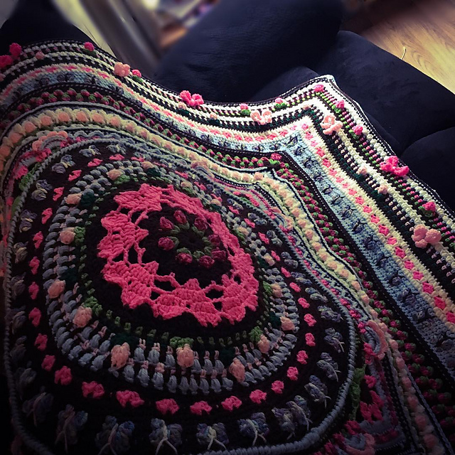 Ravelry: DearestDebi's Lydia's Lovely Mandala Afghan