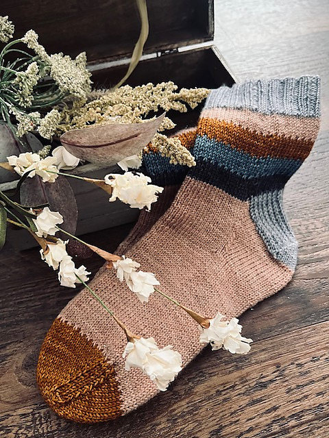 Ravelry: Color it Scrappy Socks pattern by Knit On Designs Ravelry Store