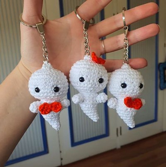 Ravelry: Cute Ghost KeyChain pattern by Ximena Maza