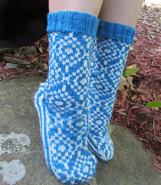 Ravelry: Diamonds on the Soles of Her Socks pattern by Deborah Tomasello