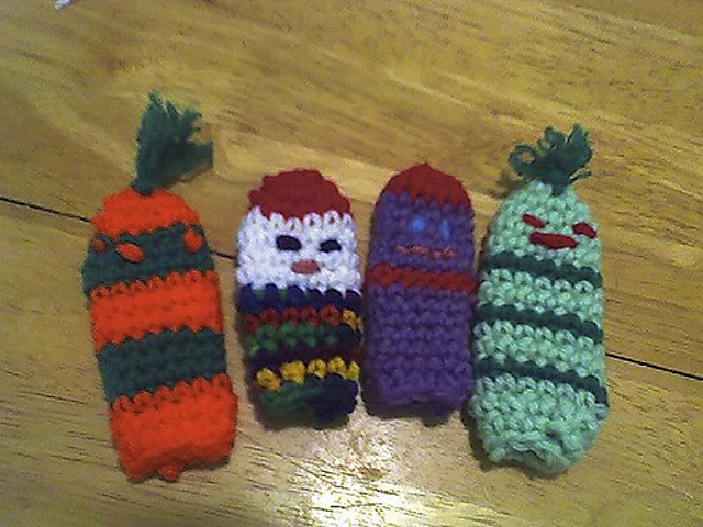 Ravelry: Stripey Worm Finger Puppets pattern by Debbie Smith