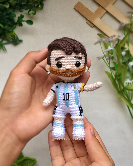 Ravelry: Messi Argentina pattern by Michelle Carranza