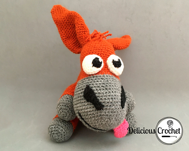 Ravelry: Looney Mule pattern by Paola Navarro