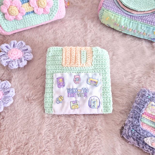Ravelry: Floppy Disk Wallet pattern by Delilah Crochet