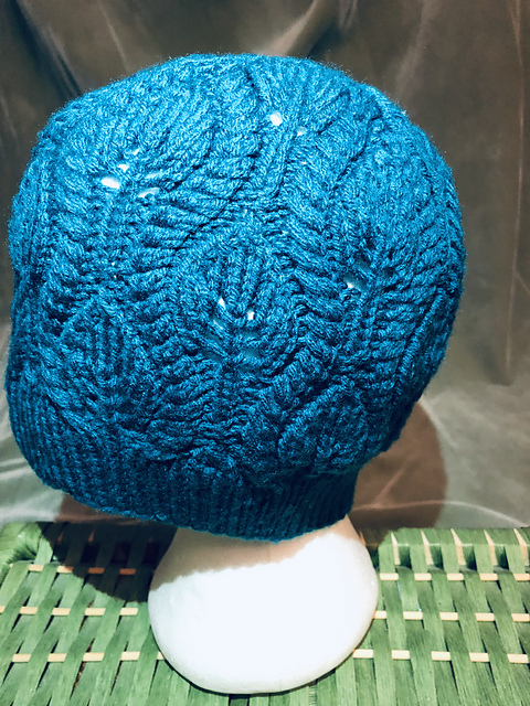 Ravelry: Delisabeta's Foliage Hat