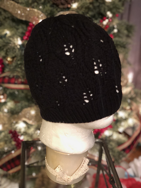 Ravelry: Delisabeta's Foliage Hat