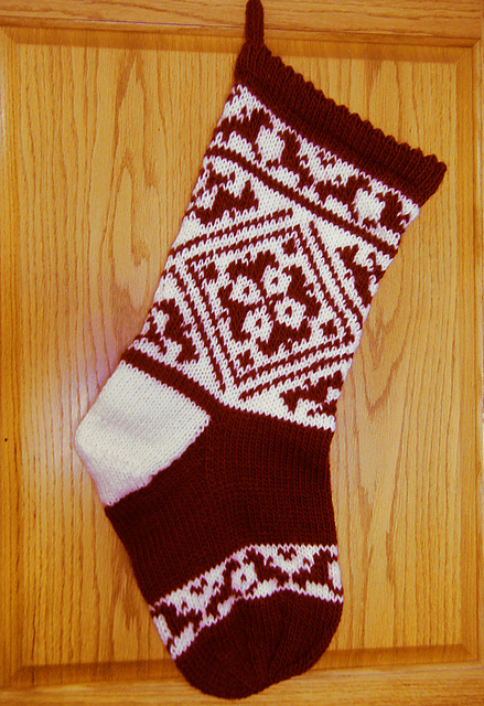 Ravelry: Red Lilies Christmas Stocking pattern by Denise Balvanz