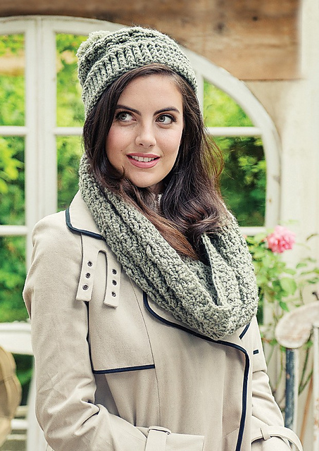 Ravelry: Crochet Cowl and Hat (2007) pattern by Deramores Retail Ltd.