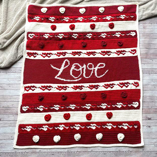 Ravelry: Eternal Love Blanket CAL pattern by Kelly Groves