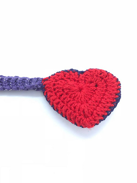 Ravelry: Love Heart Eye Mask pattern by Rachel Garnett