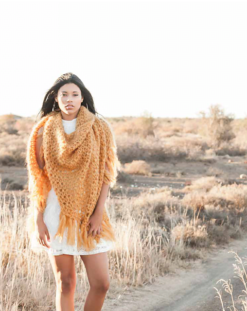 Ravelry: Oversized Shawl - AE-3009 pattern by Brenda Grobler